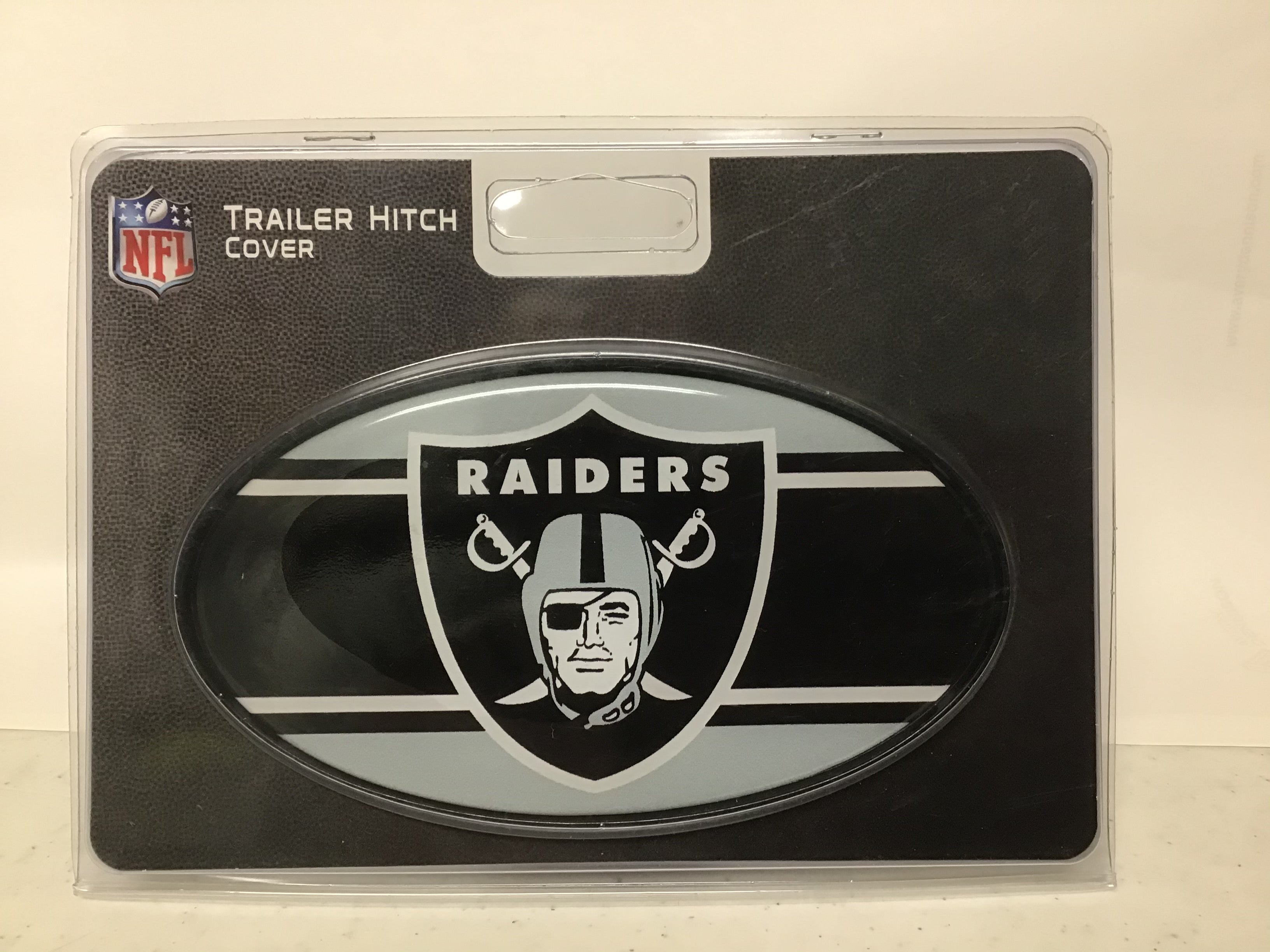 LAS VEGAS RAIDERS TRAILER HITCH COVER – Collins Courts Sports